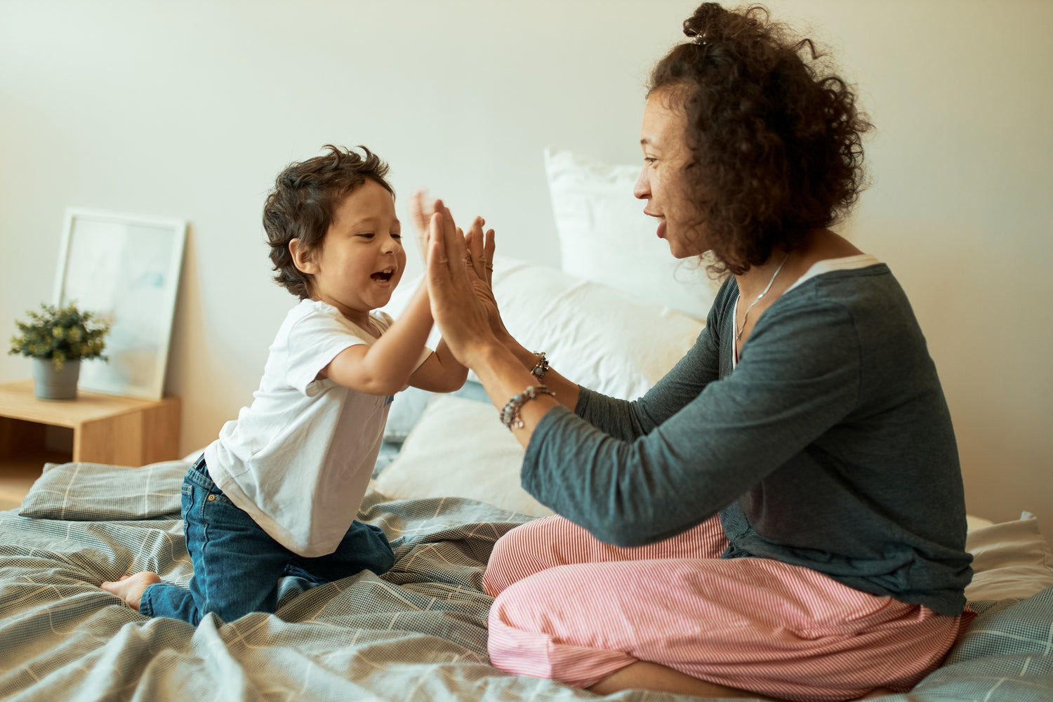Free Resource: 50 First Words Tracker – ThinkPsych